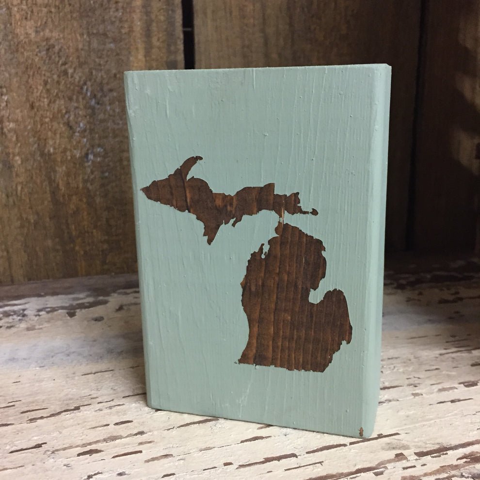 Mini Michigan Block Sign with Heart – Michigan Studio